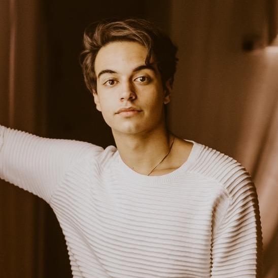 Contact Lyus - Creator and Influencer