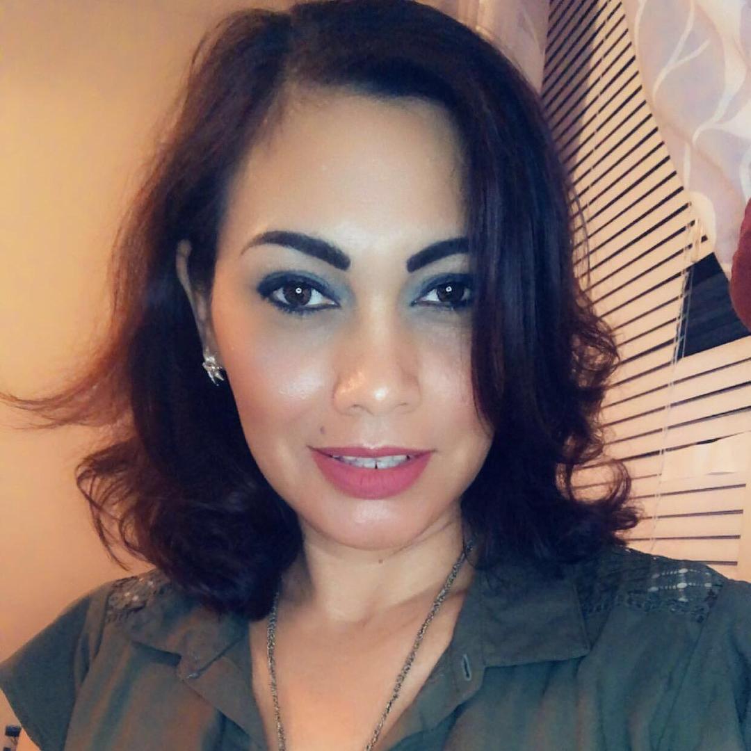 Contact Ana Sandoval - Creator and Influencer