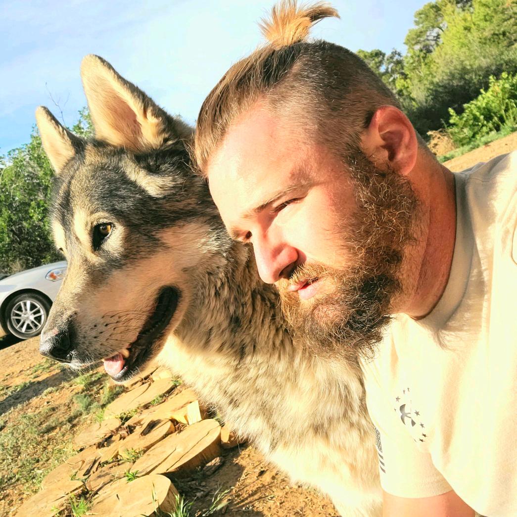 Contact Norse_Wolf_Dad - Creator and Influencer