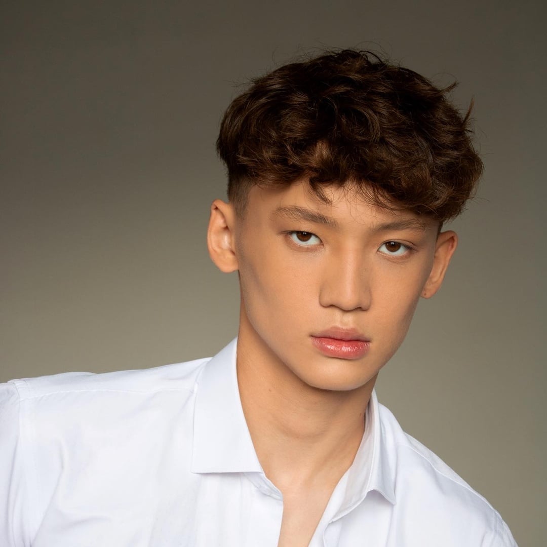 Contact prostoy malchik - Creator and Influencer