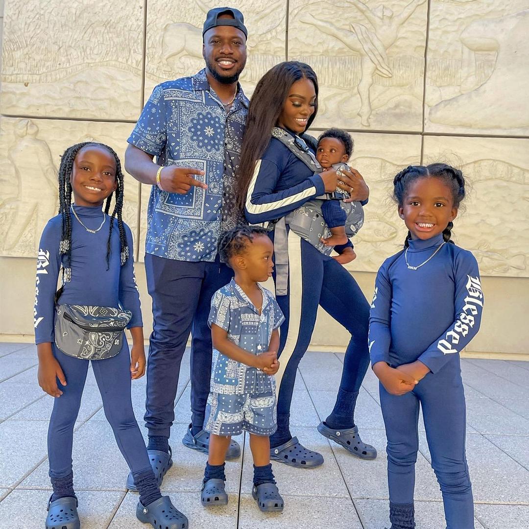 Contact Knix and Kna - Creator and Influencer