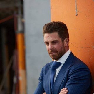 Contact Jonathan Hallinan - Agent, Manager and Publicist Details