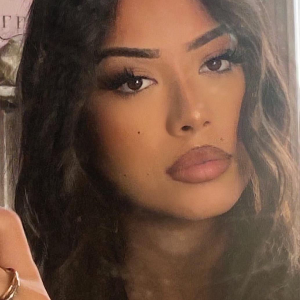 Contact Hayette - Creator and Influencer