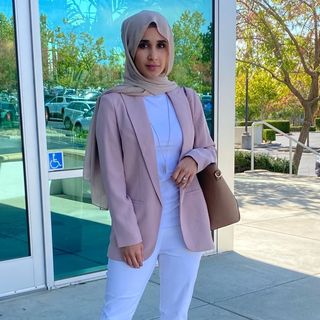 Contact Dr. Sarah Kiani, Md - Agent, Manager and Publicist Details
