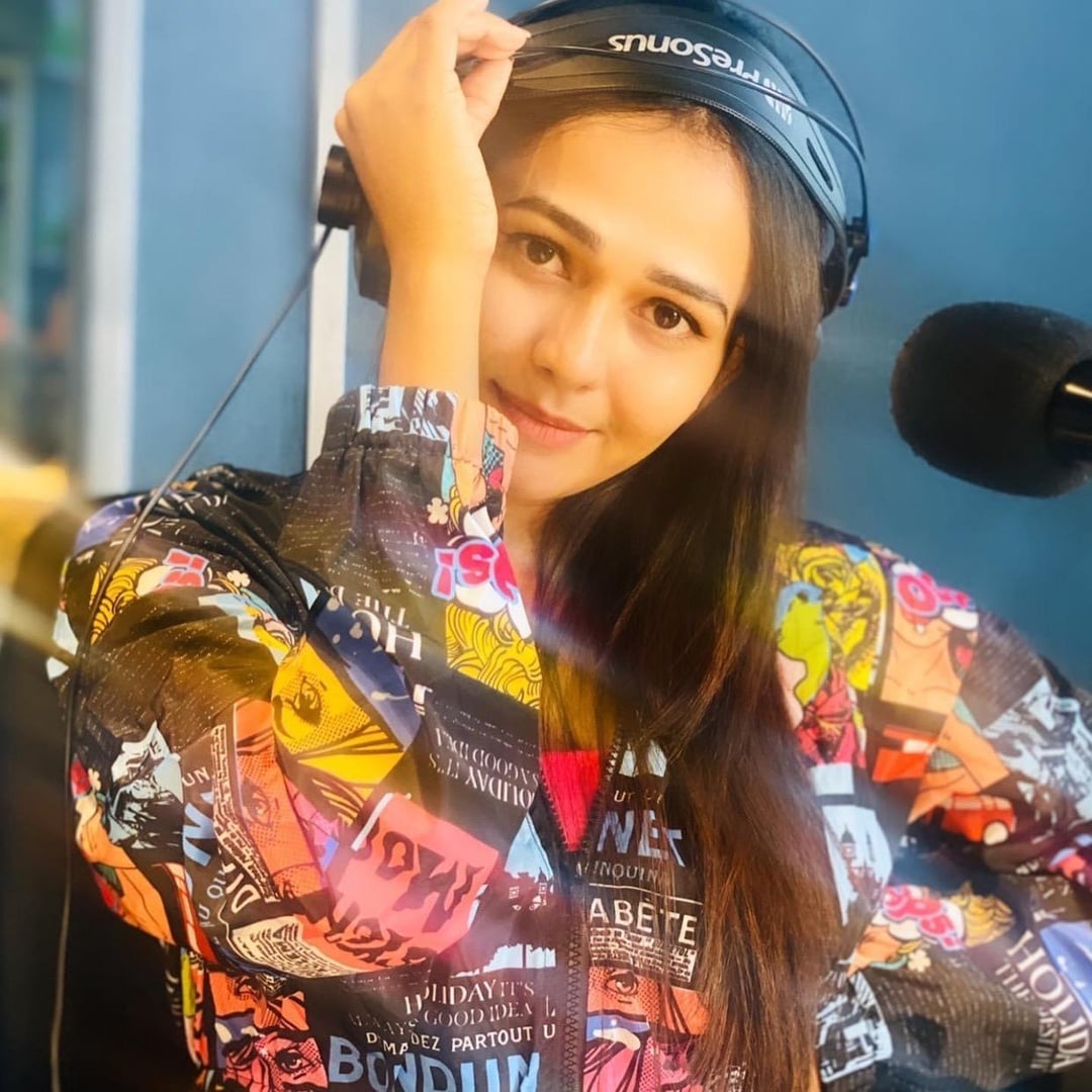 Contact Sajee mohottige - Creator and Influencer