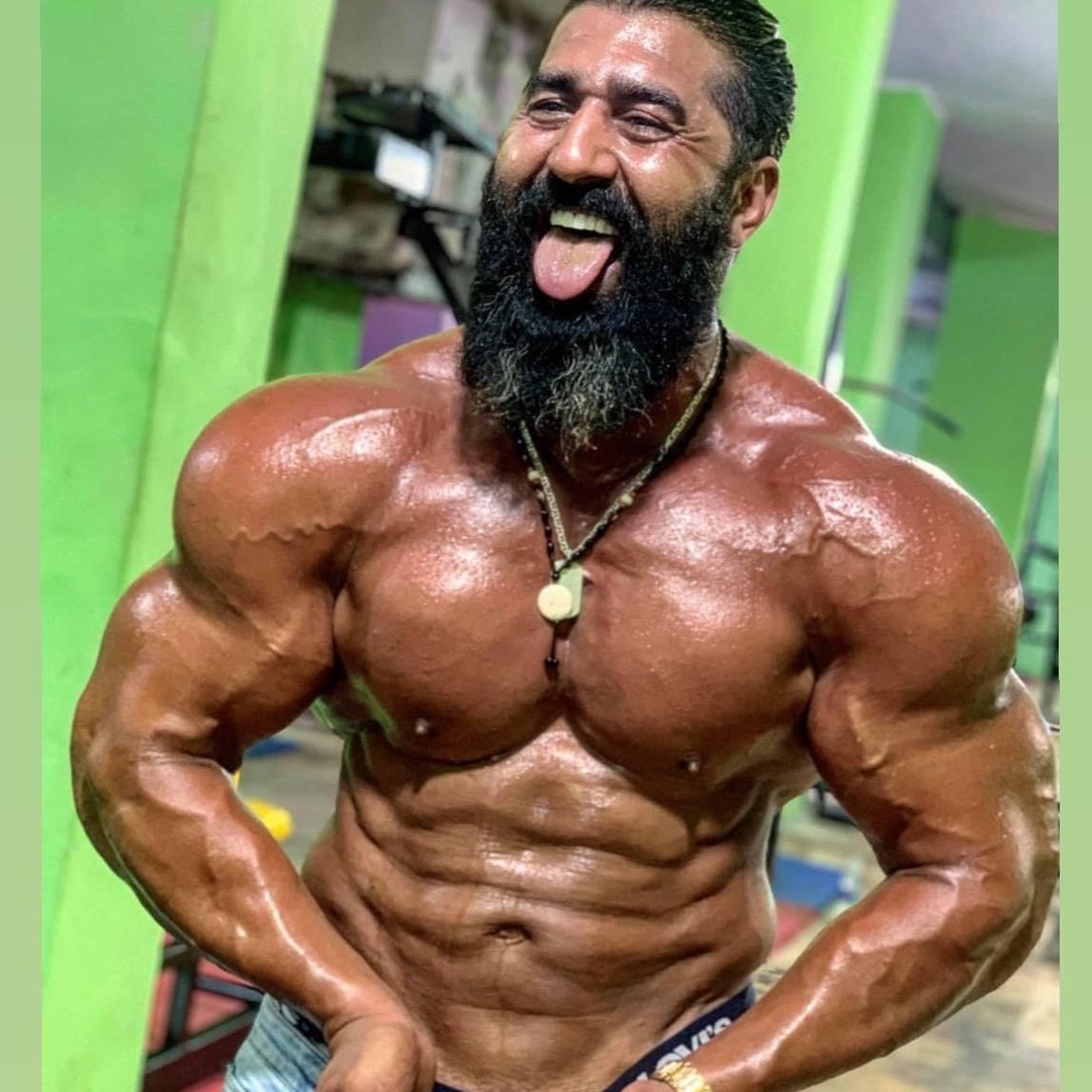 Contact Hsen Ali Ali - Creator and Influencer