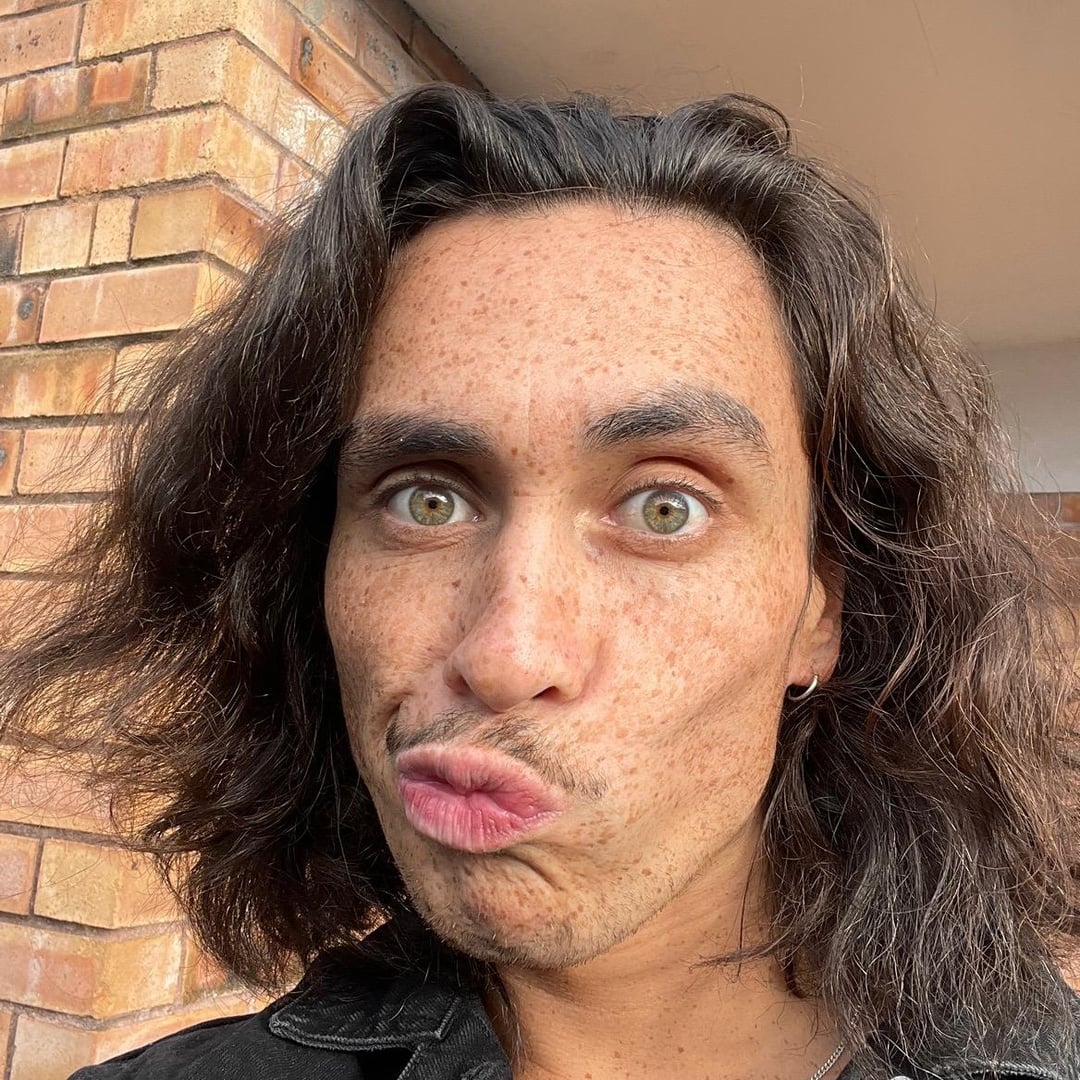 Contact Hiwa Wiki - Creator and Influencer