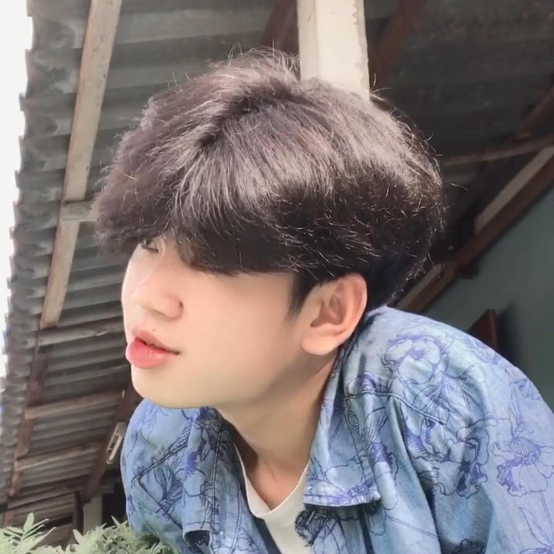 Contact pichit_____ - Creator and Influencer