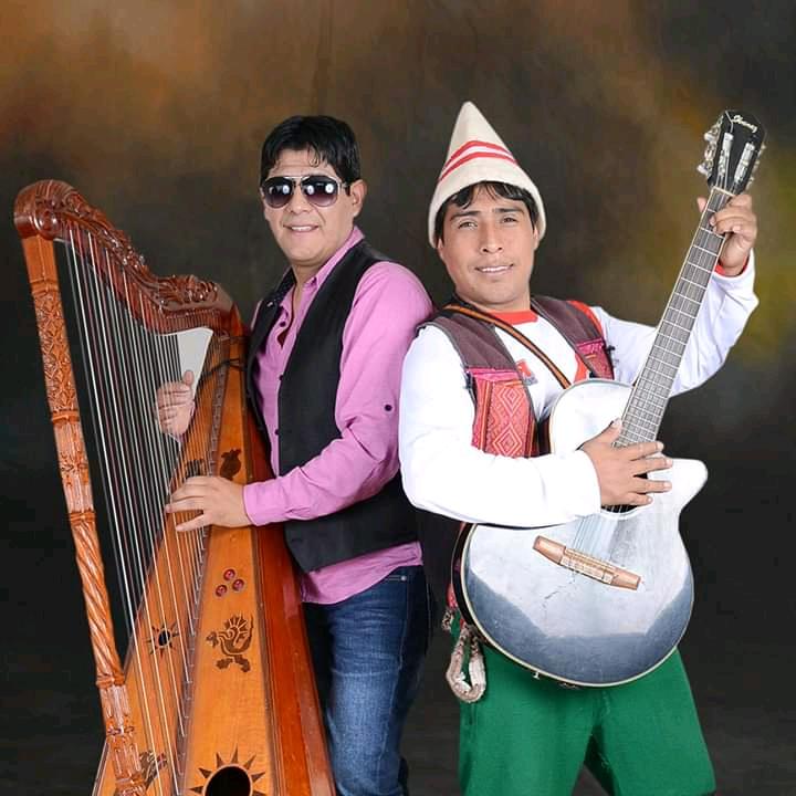 Contact Cholo Juanito Richard Douglas - Creator and Influencer