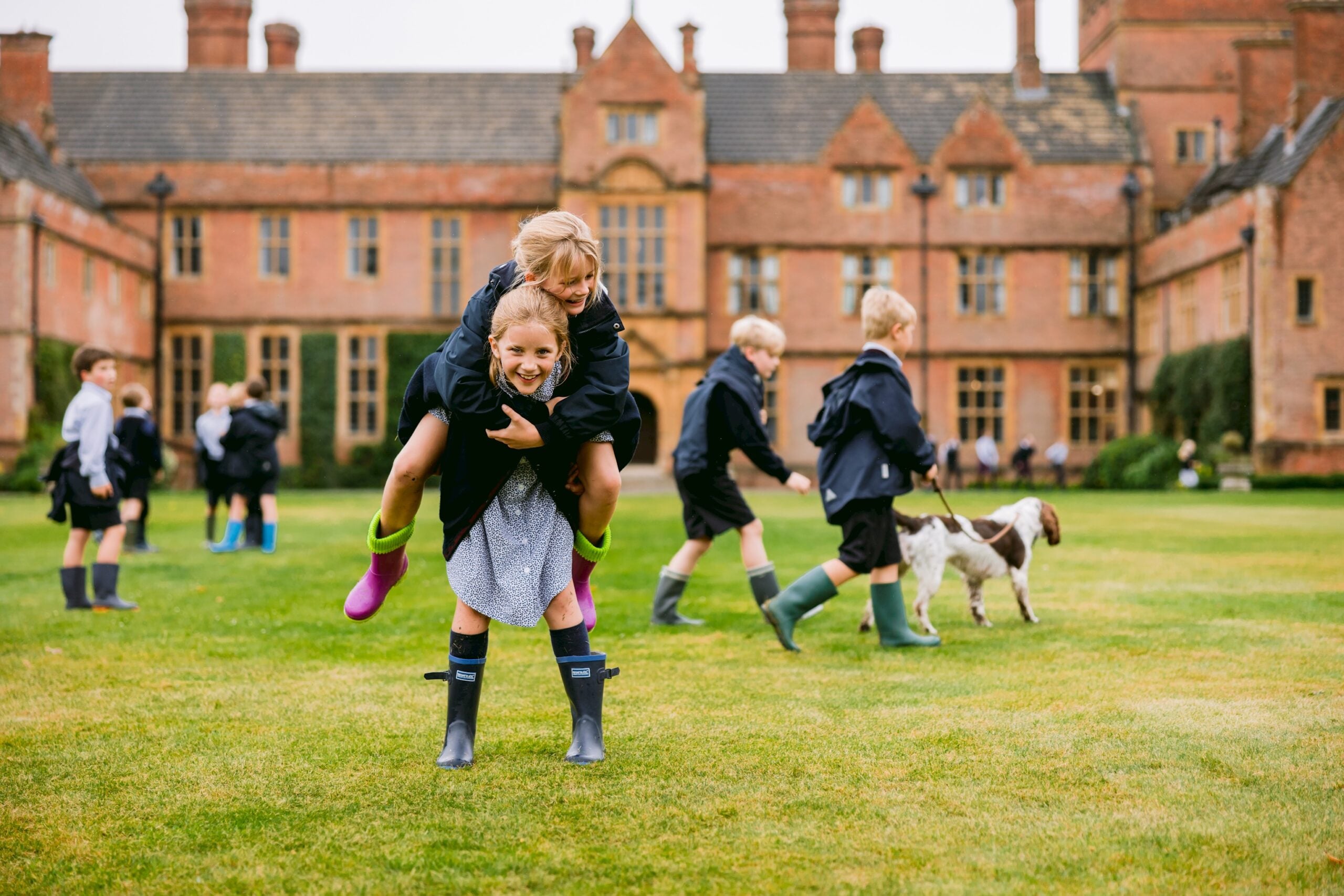 From Curling To Supper Clubs: 9 Things To Do This Weekend - The Handbook