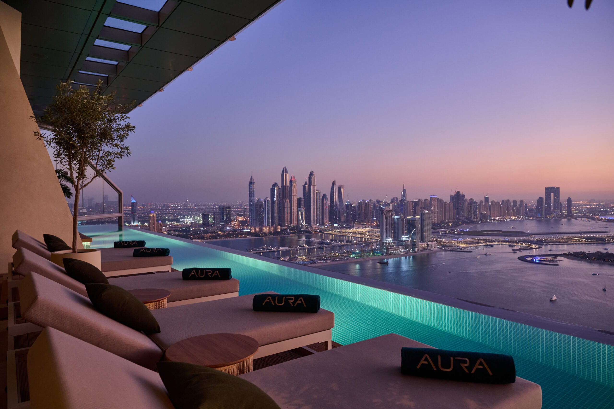 The World's Most Incredible Infinity Pools - The Handbook