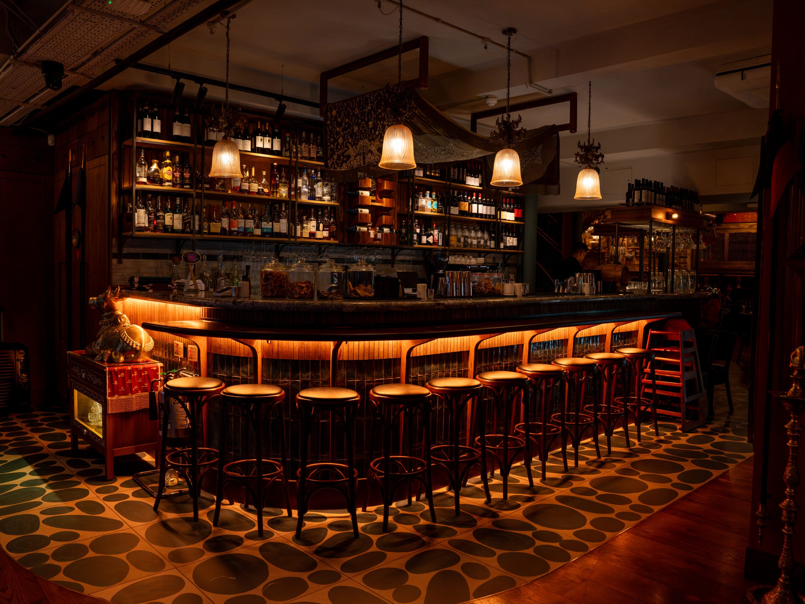 Colonel Saab - Venue