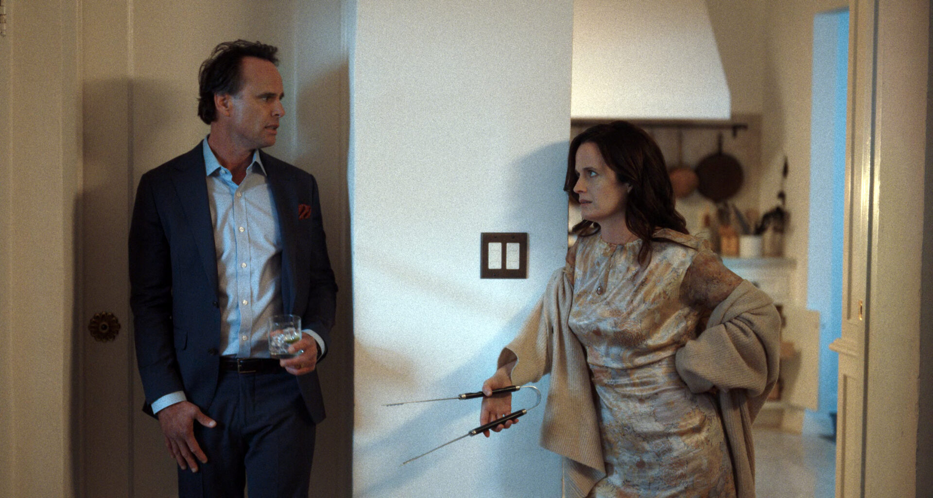 The Uninvited: Walton Goggins Stars In Comedy Drama