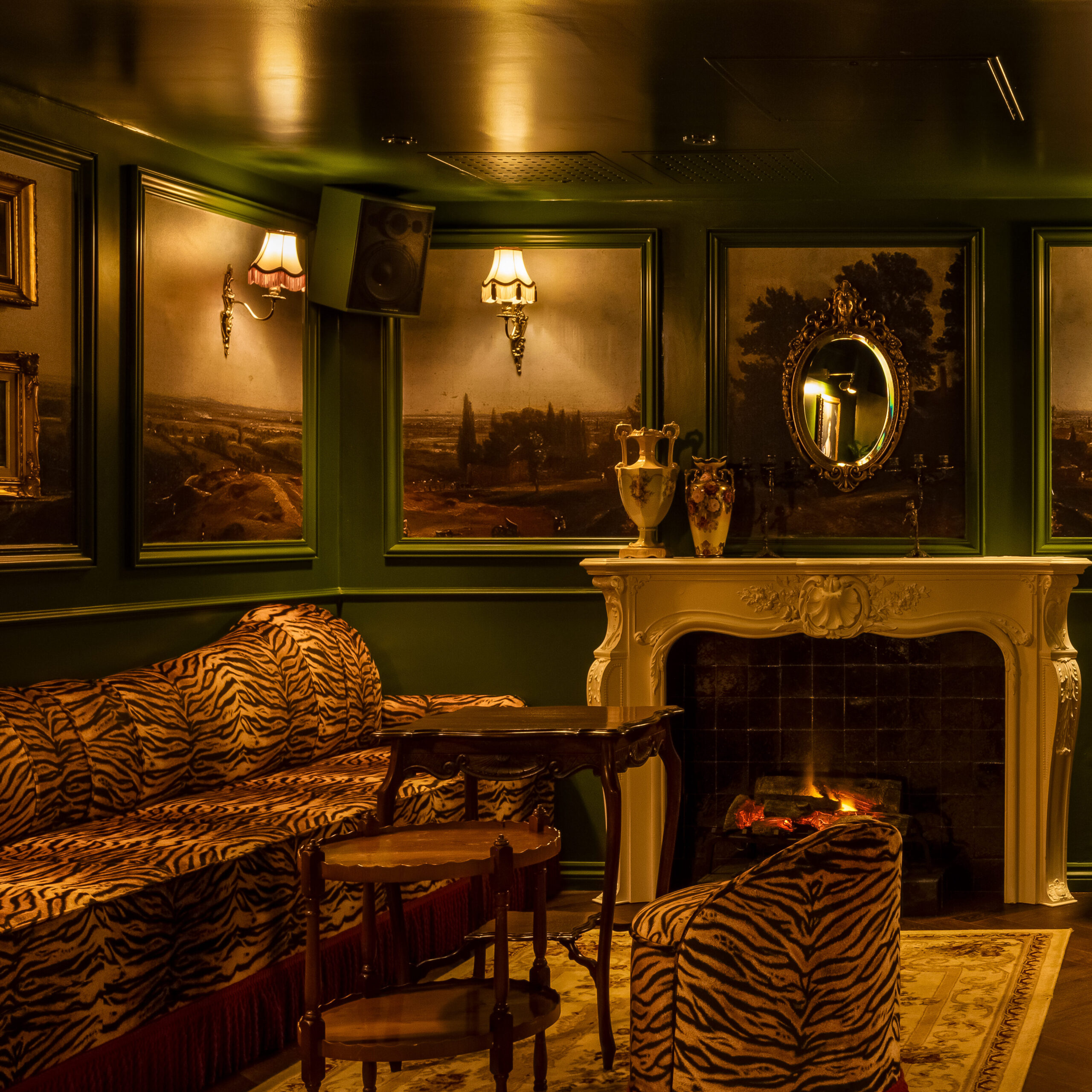 Luxe London Nightclubs To Visit Now - The Handbook