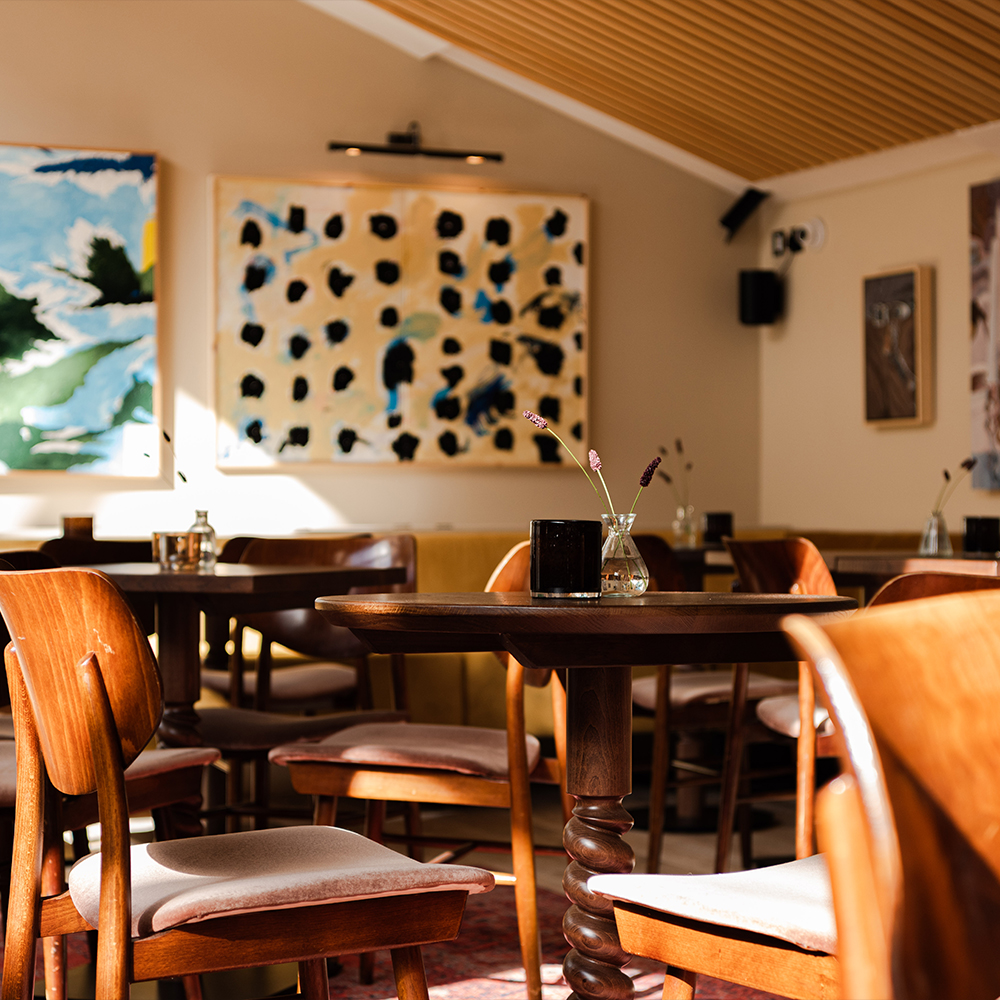 The Best Places To Eat Near Victoria Station