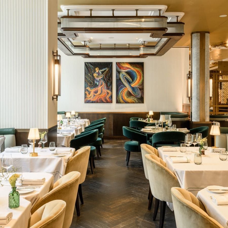 Win An Elegant Dinner For 2 Worth £250 - Competition