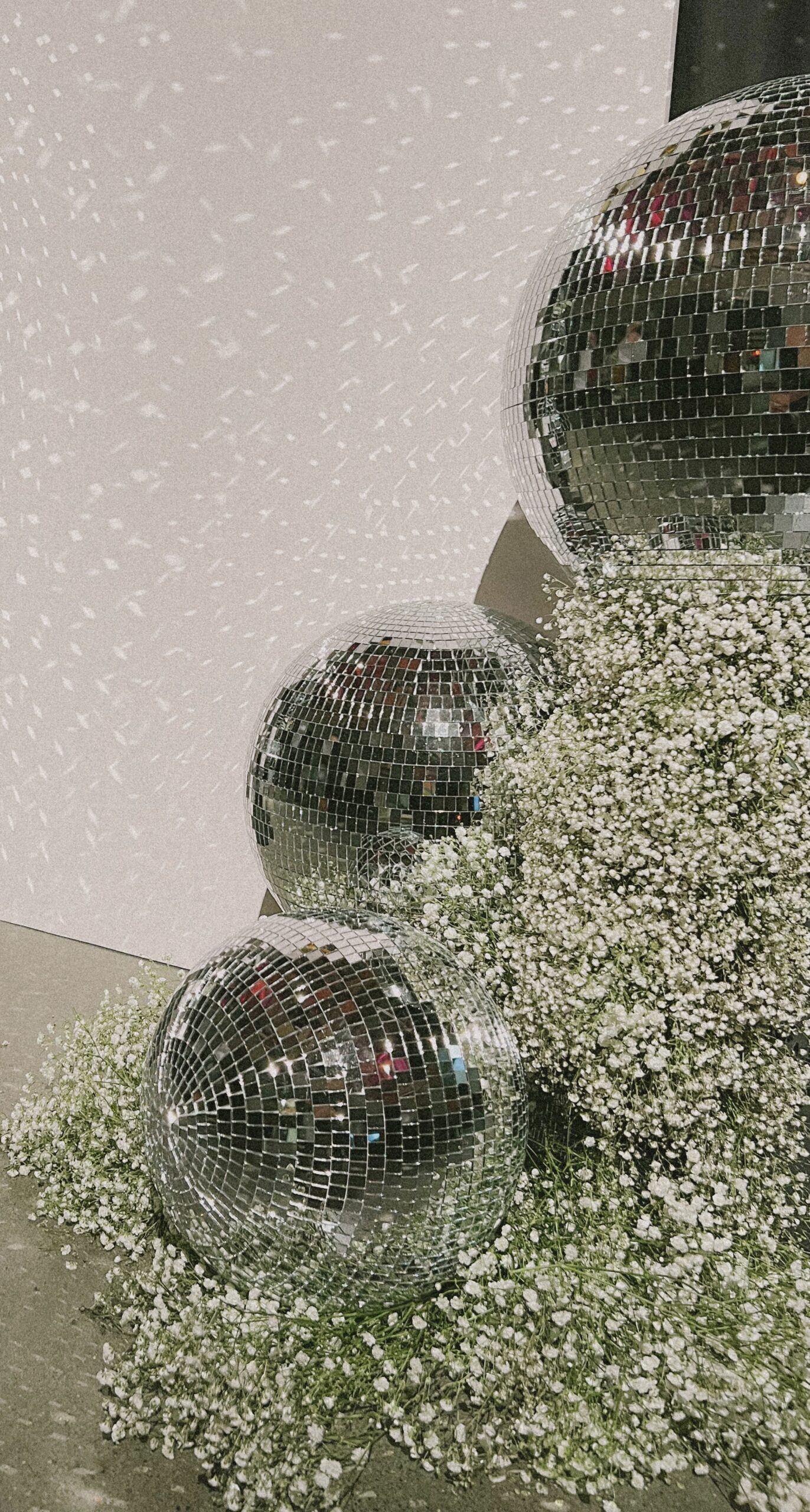 "I Planned A Whole Dinner Party So You Don't Have To" - The Handbook